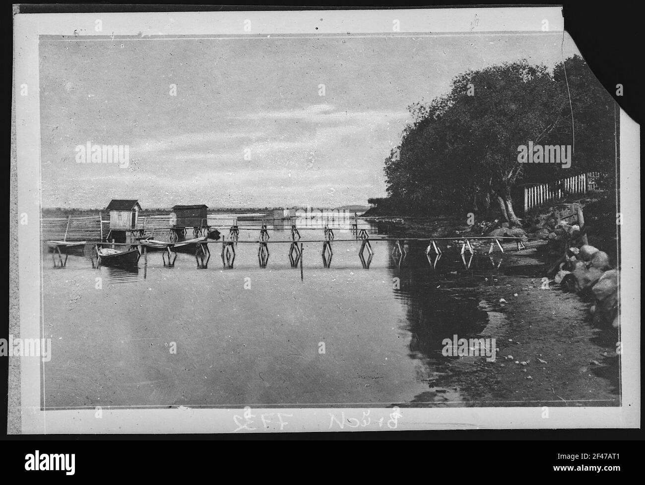 Lakeside geography hi-res stock photography and images - Alamy