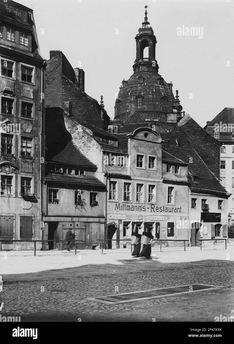 Dome exploration Black and White Stock Photos & Images - Alamy