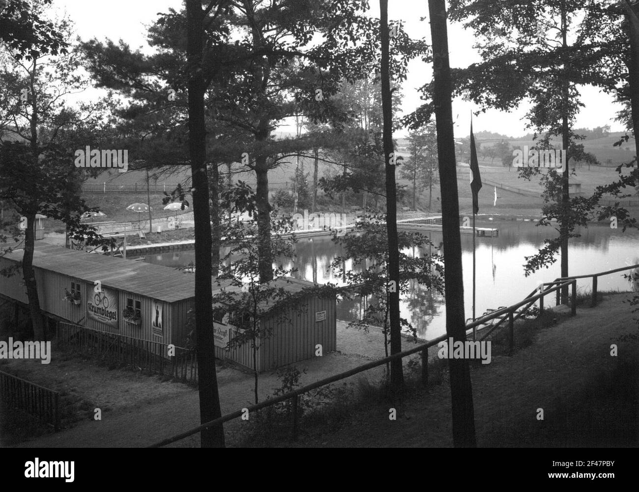 Outdoor recreational Black and White Stock Photos & Images - Alamy