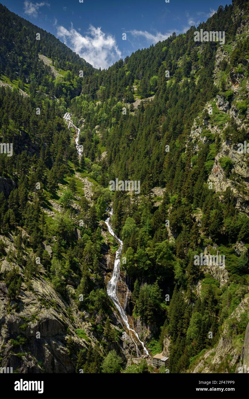 Catalonia pyrenees hi-res stock photography and images - Alamy