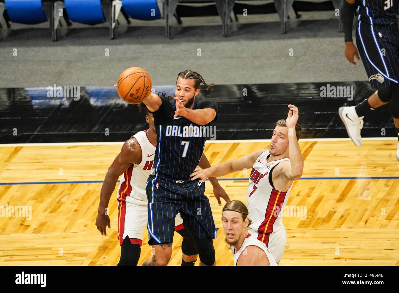 Magic heat basketball carter hi-res stock photography and images - Alamy