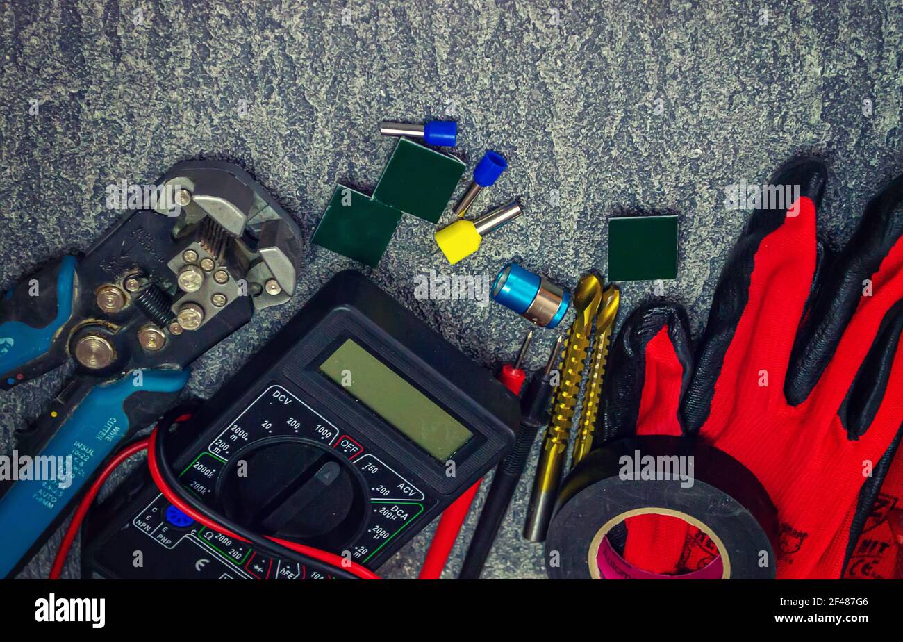 Electrical tools and a set of components for use in electrical ...