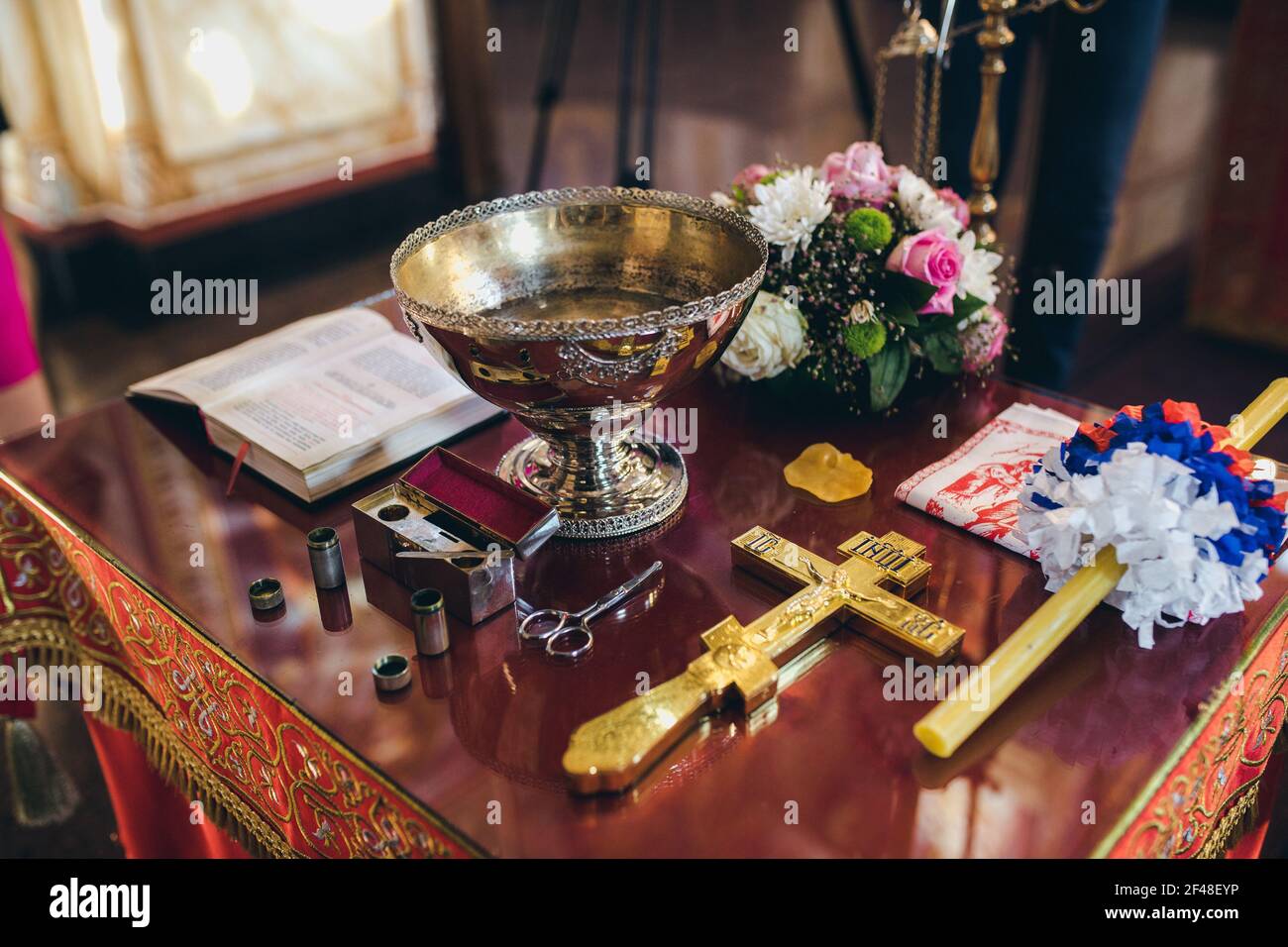 Altar accessories hi-res stock photography and images - Alamy