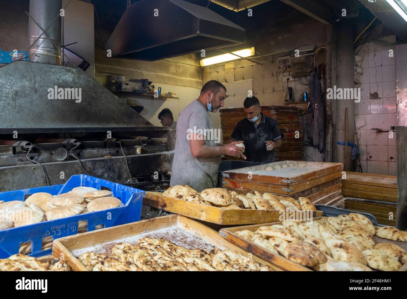 Bakery in jerusalem outdoor market hi-res stock photography and images ...