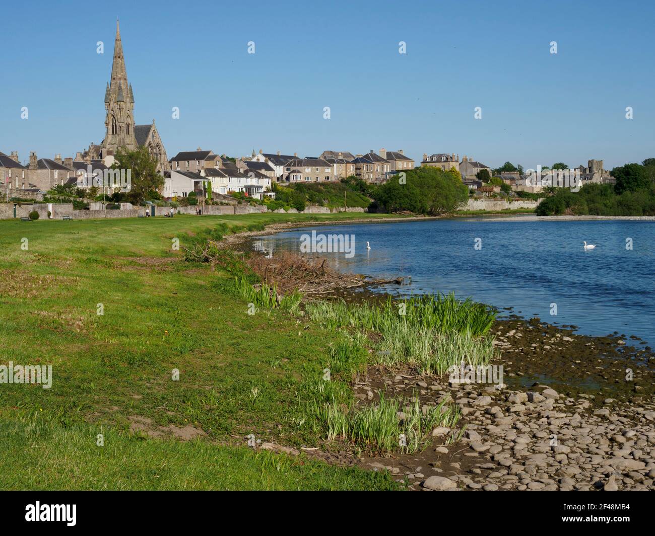 Kelso, Borders, Scotland - The Cobby riverside Stock Photo - Alamy