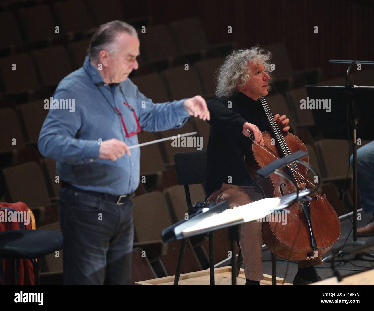 Mark elder conductor 2021 hi-res stock photography and images - Alamy
