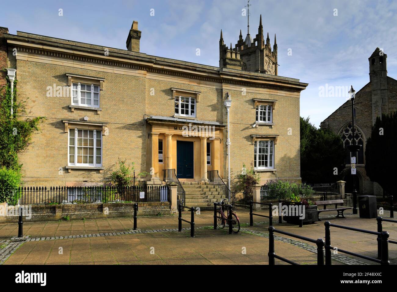 The Wisbech Museum and St Peters church, Wisbech town, Fenland ...