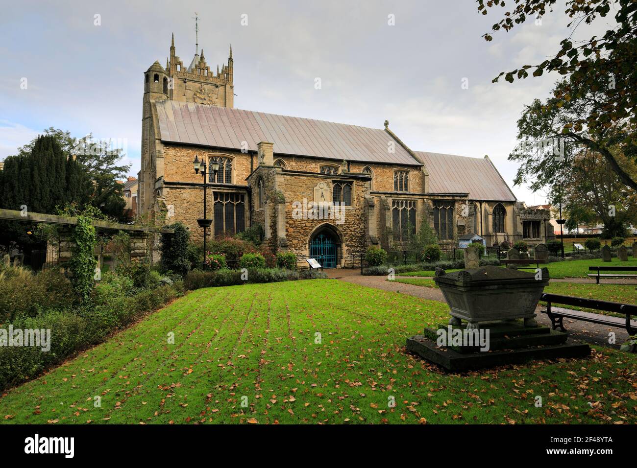 Autumn view over the Rose gardens, St Peters Church; Wisbech town ...