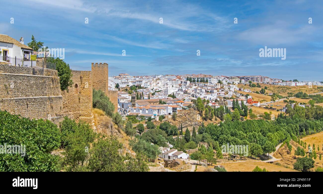 Sunset skyline panorama of malaga hi-res stock photography and images ...