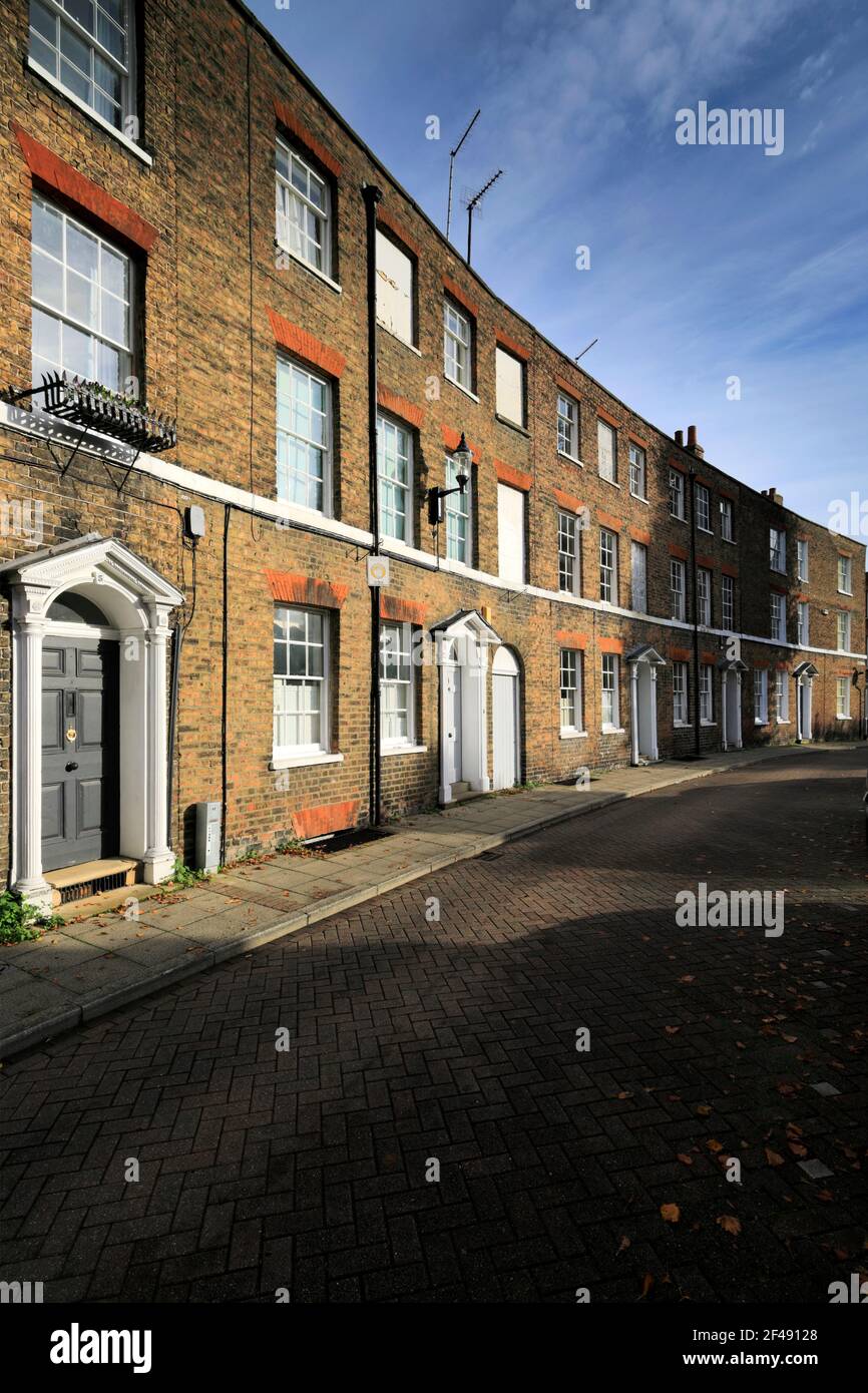 The Crescent, a Georgian row of houses, Union Place, Wisbech town ...