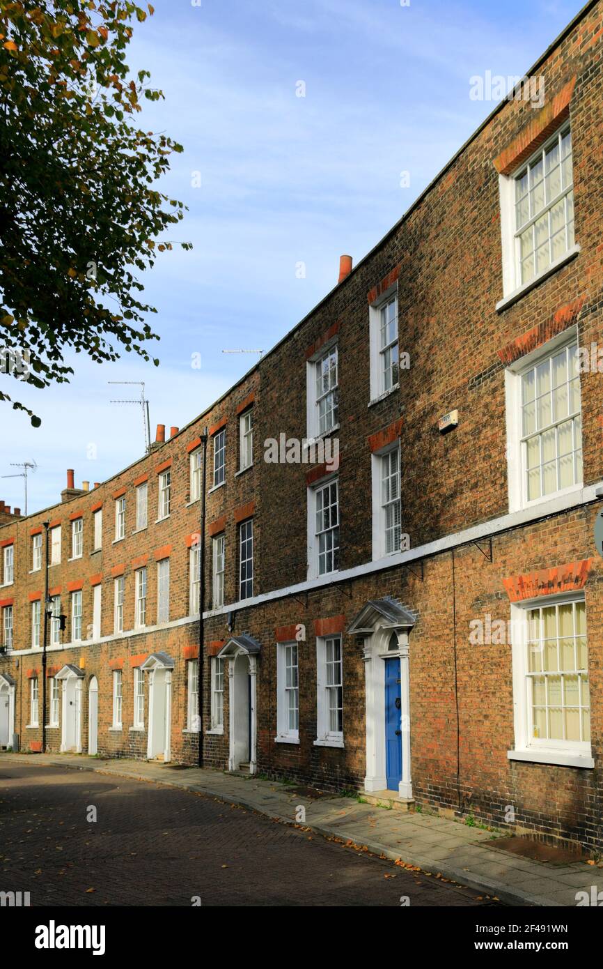 The Crescent, a Georgian row of houses, Union Place, Wisbech town ...