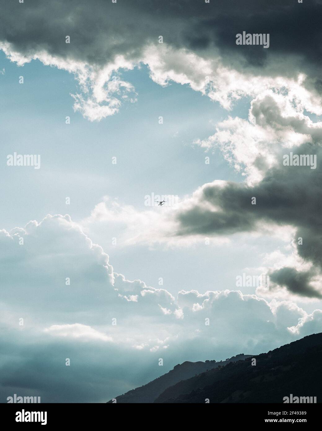 A vertical shot of a beautiful cloudy sky on a gloomy day in Stock ...