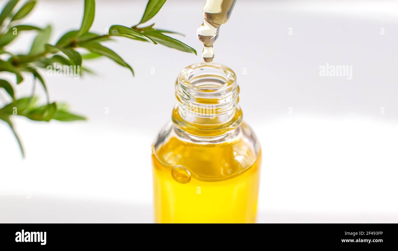 Oil and pipette hi-res stock photography and images - Alamy