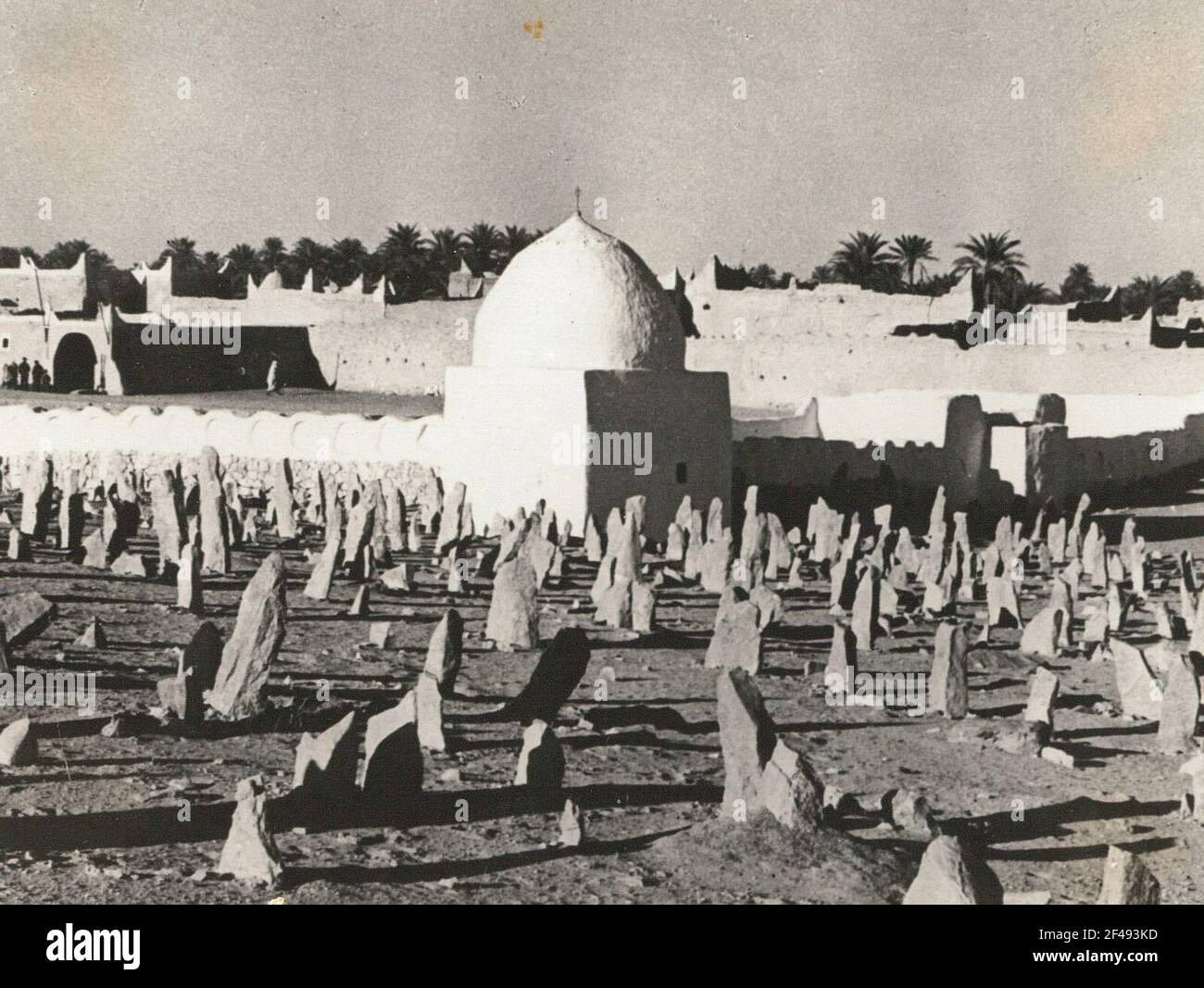 Mohammedan cemetery hi-res stock photography and images - Alamy