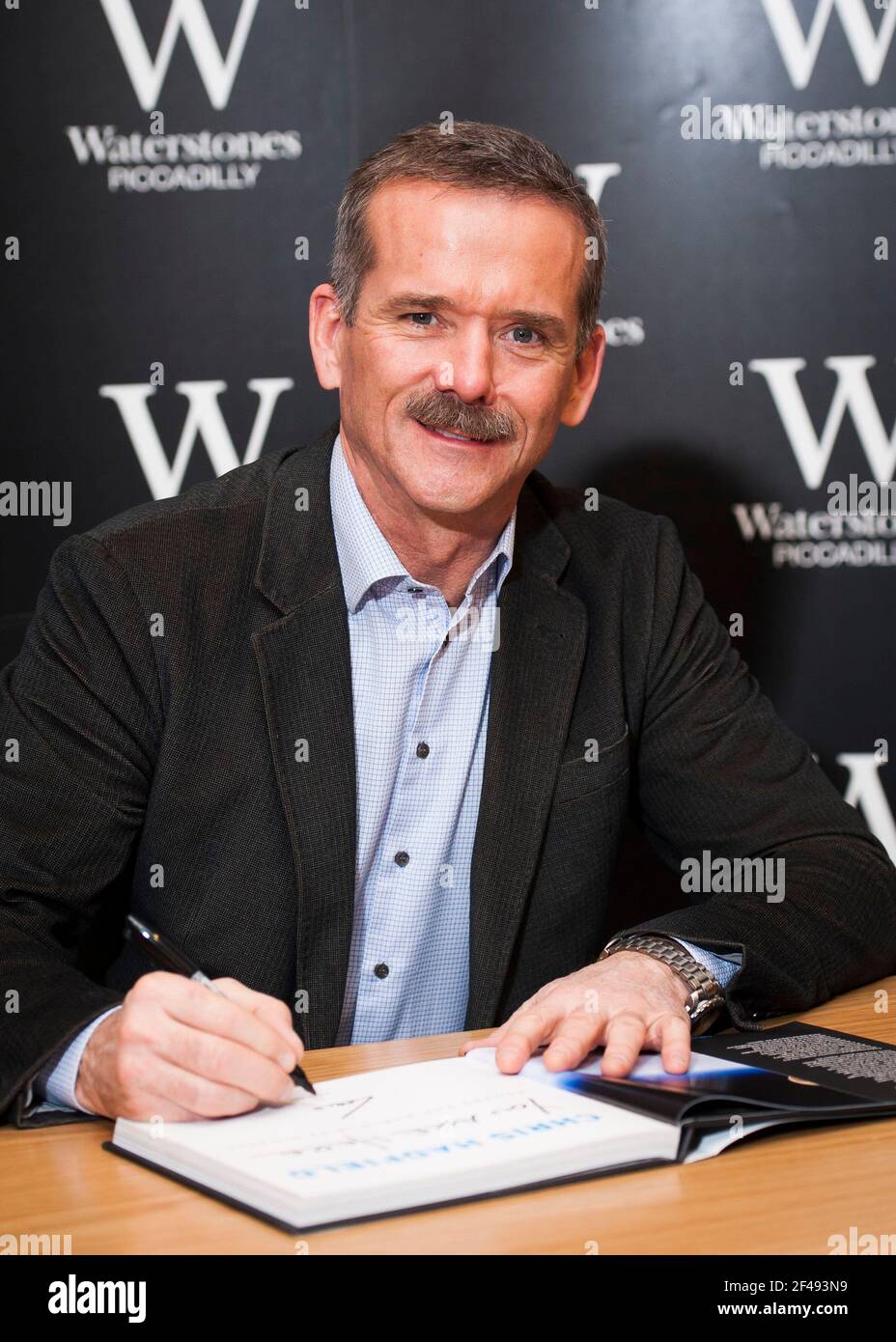 Chris hadfield hi-res stock photography and images - Alamy