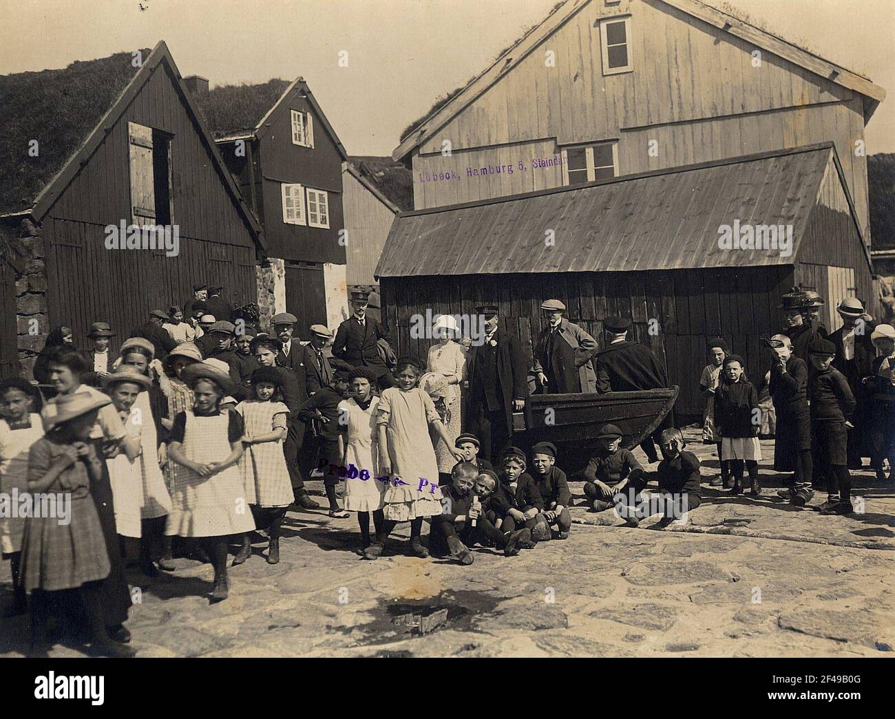 Thorshaven / Faroe Islands (Denmark). Group formation with tourists and ...