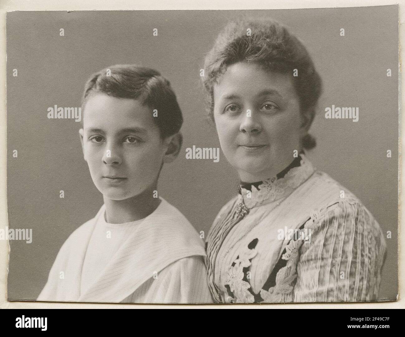 Pape family hi-res stock photography and images - Alamy