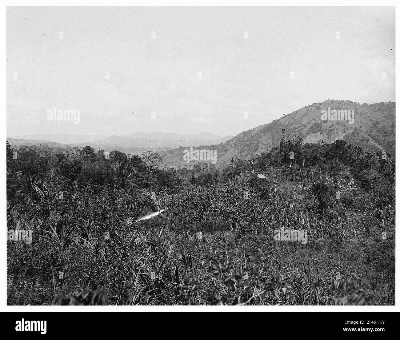 Rural landscape hills Cut Out Stock Images & Pictures - Alamy