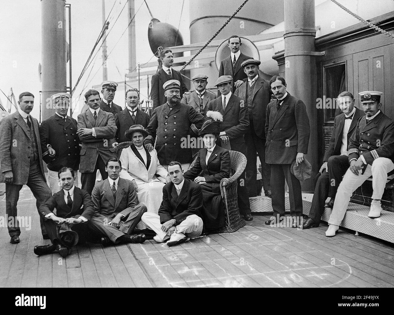 Hapag Hamburg Hamburg (Hamburg-America line) high-sea passenger steamer ...