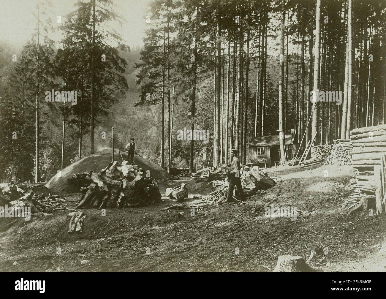 Köhler and Meiler at Steinbach / Erzgebirge Stock Photo - Alamy