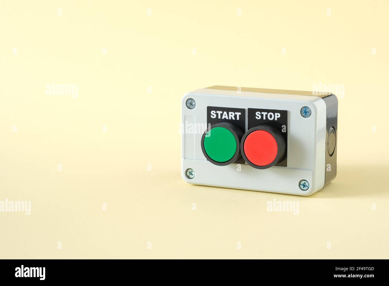 Push button station with green start and red stop buttons Stock Photo ...