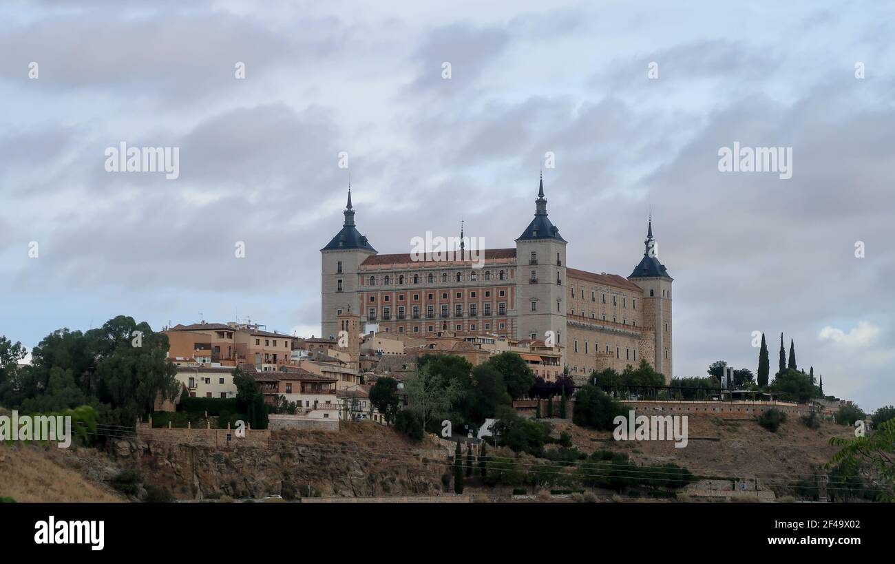 A mesmerizing shot of an ancient castle of Toledo in Spain Stock Photo ...