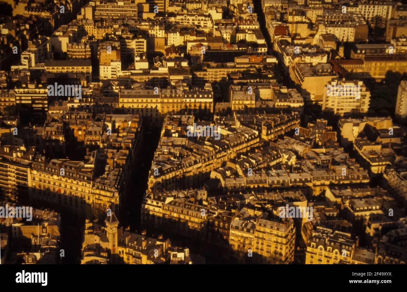 Paris 2002 hi-res stock photography and images - Alamy