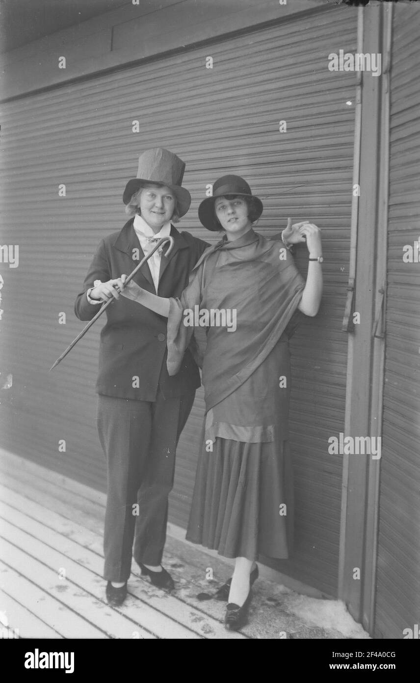 Show representation Black and White Stock Photos & Images - Alamy