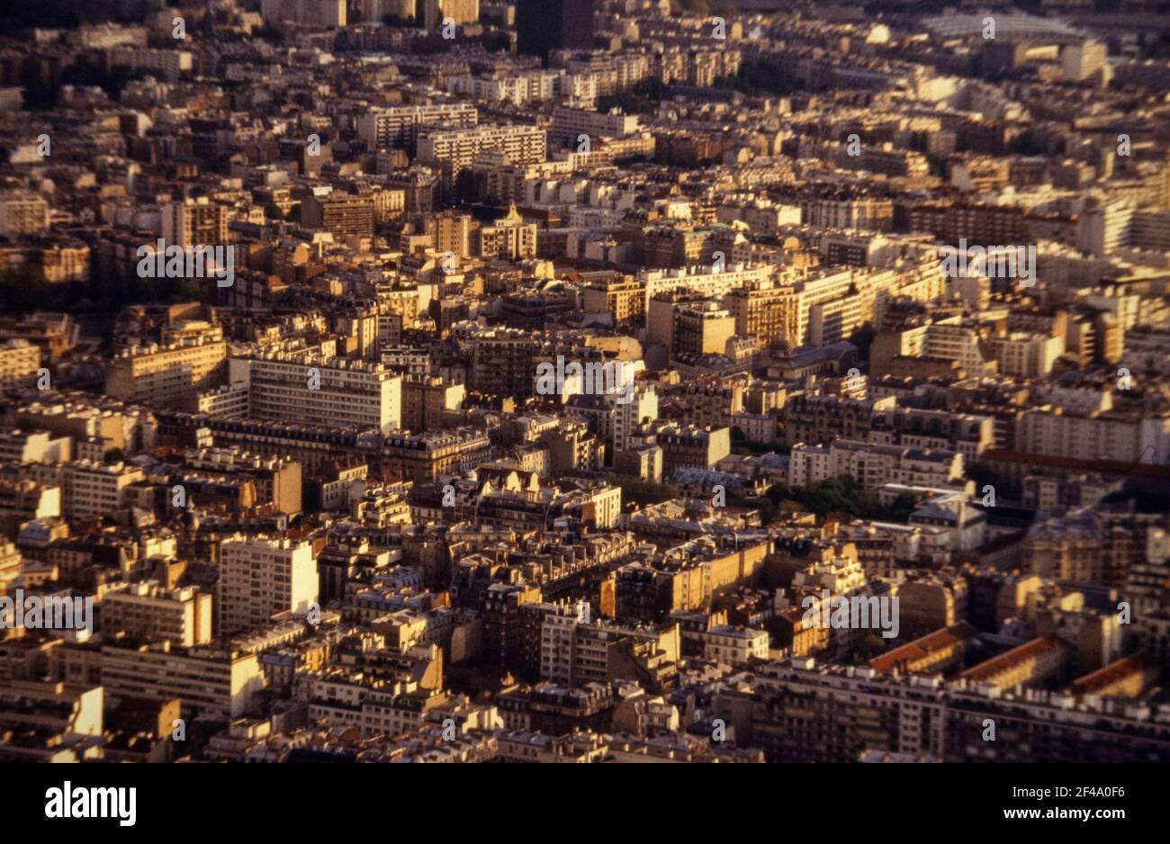 Paris 2002 hi-res stock photography and images - Alamy