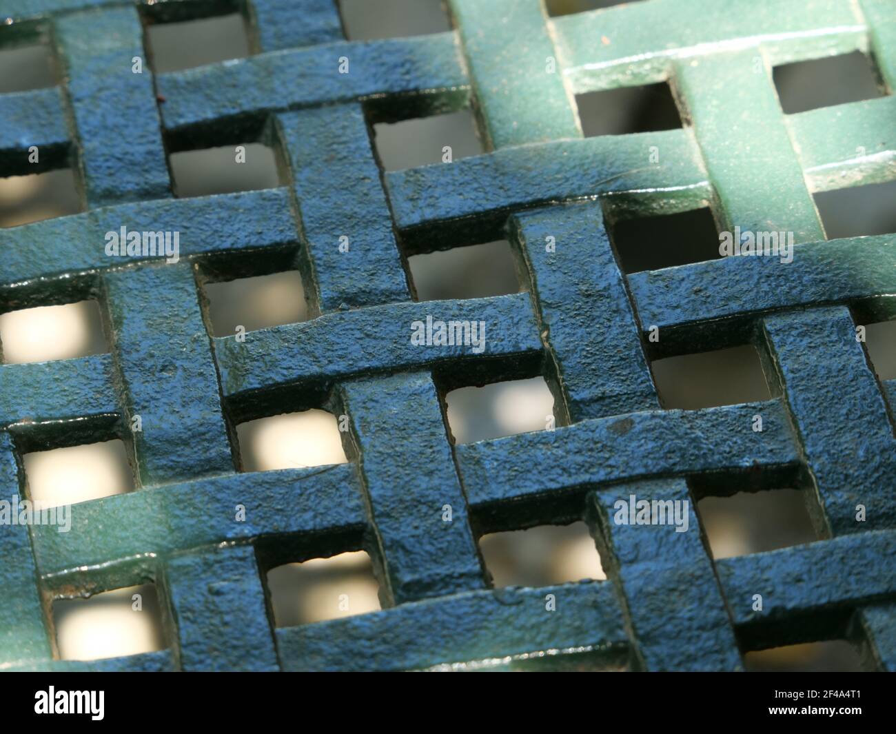 Woven metal hi-res stock photography and images - Alamy