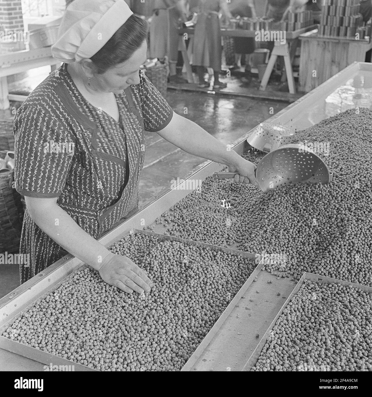 Sheet metal processing Black and White Stock Photos & Images - Alamy