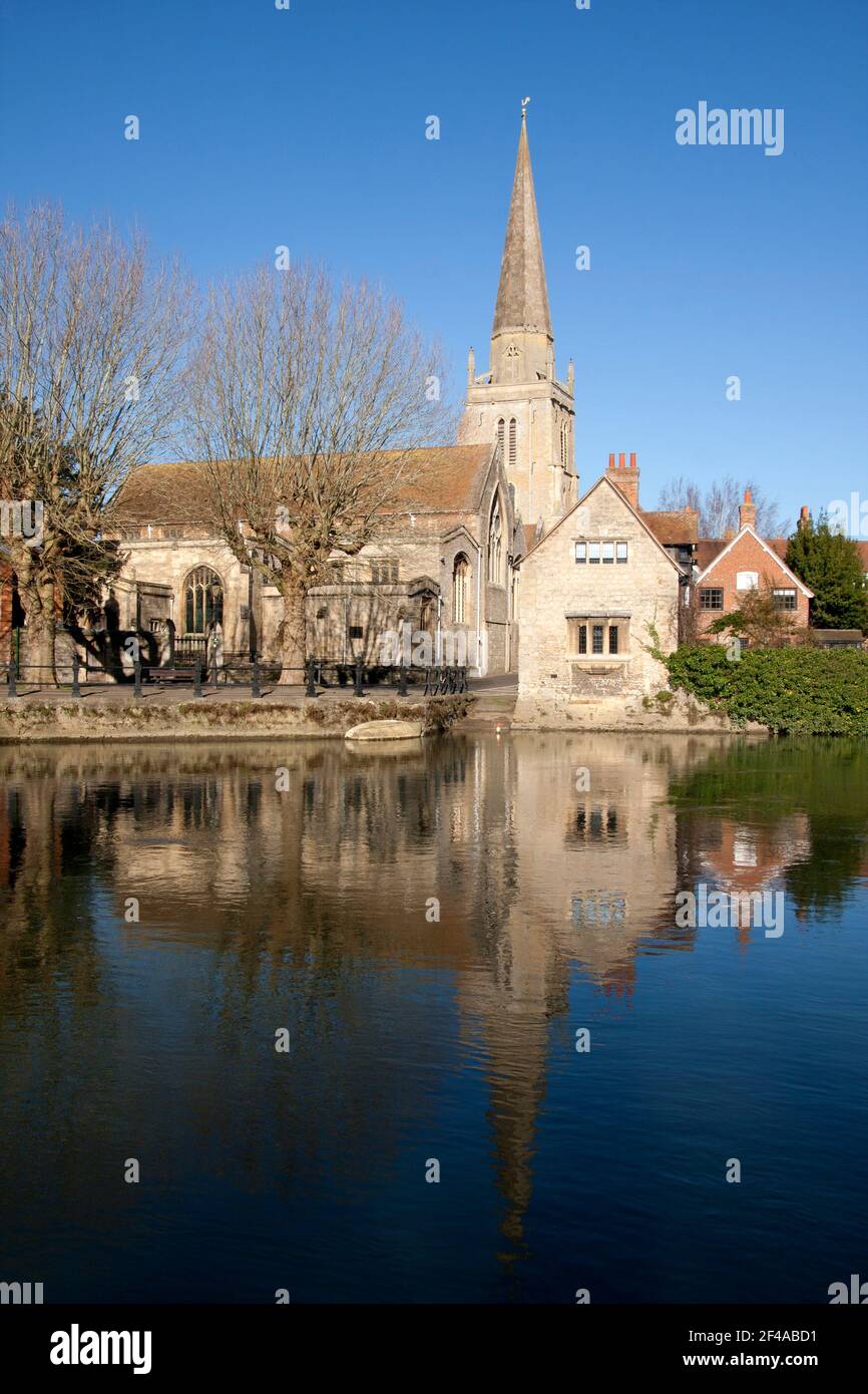 Reflections church hi-res stock photography and images - Alamy