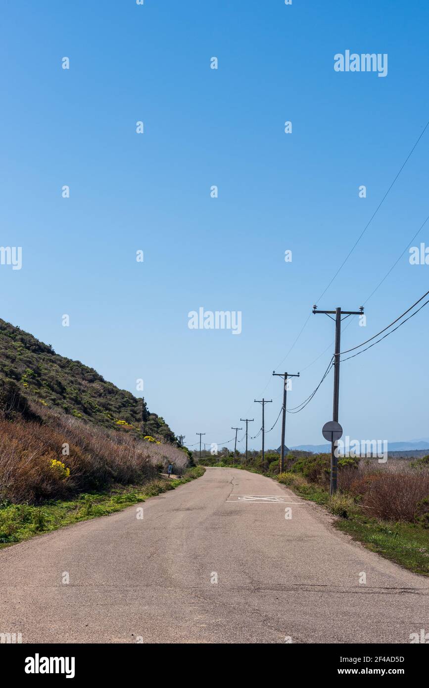 Pavement power lines hi-res stock photography and images - Alamy