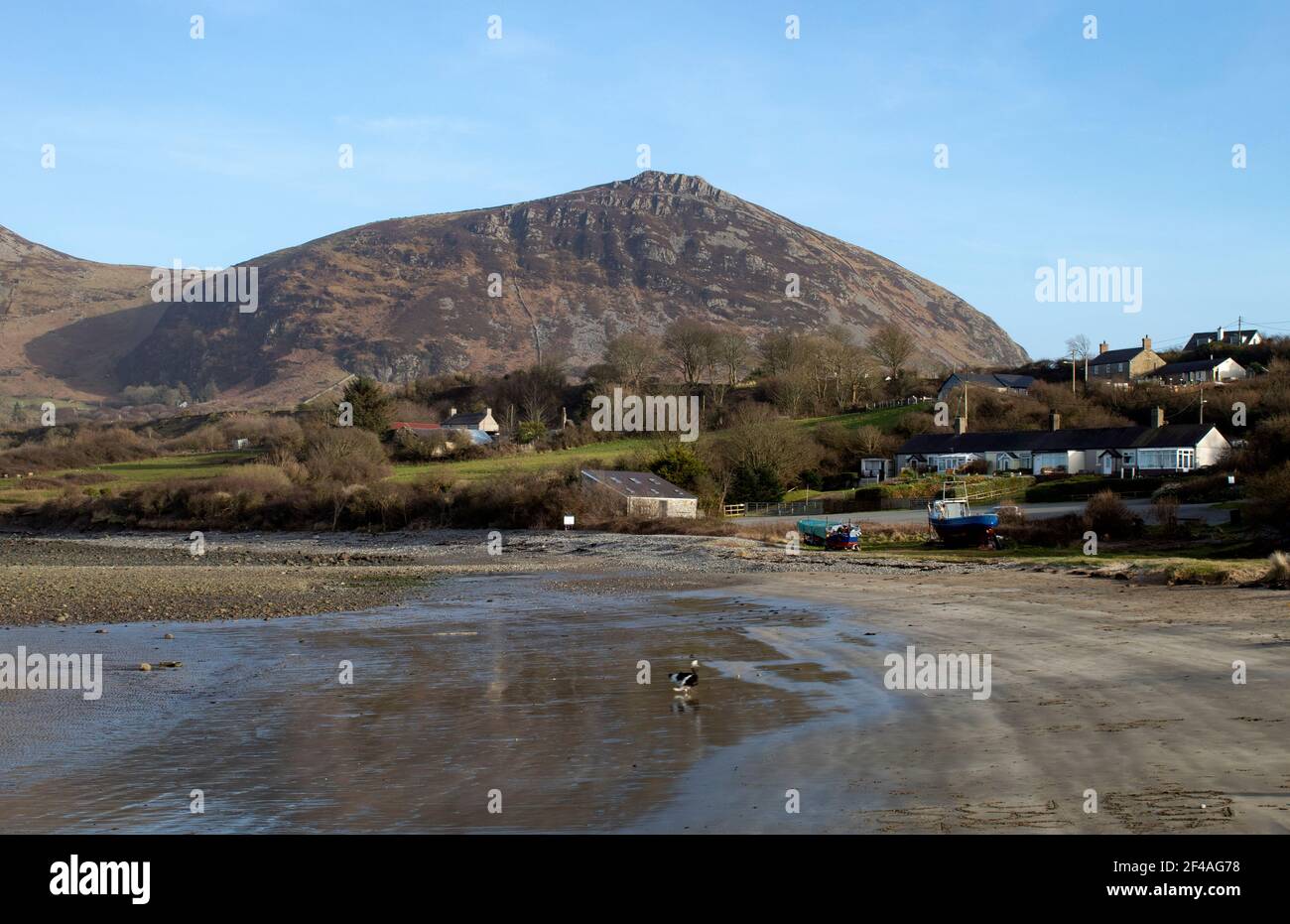 Sunny aspect hi-res stock photography and images - Alamy