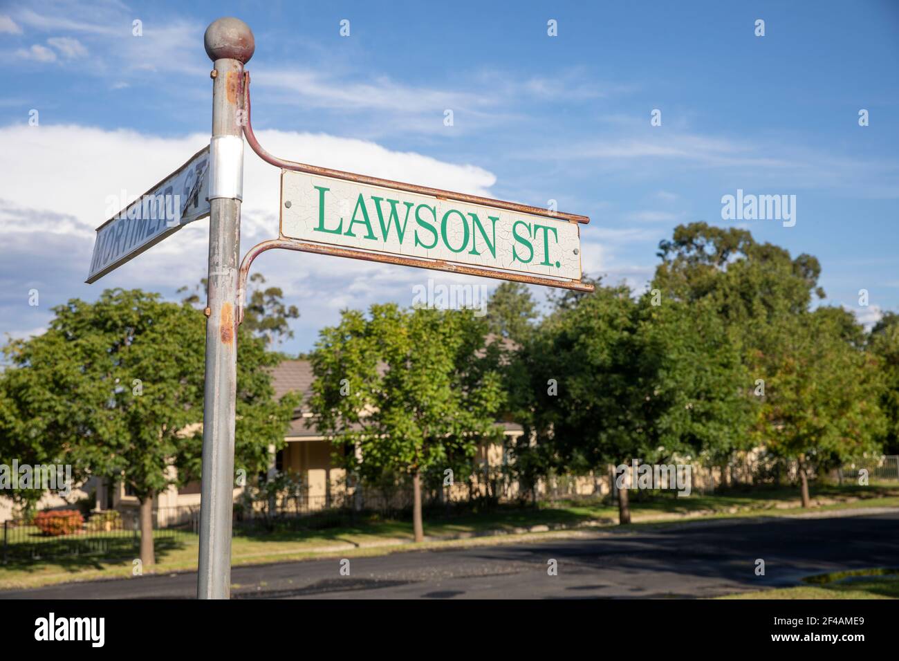 Mudgee town centre, homes and properties on Lawson street in Mudgee,NSW ...