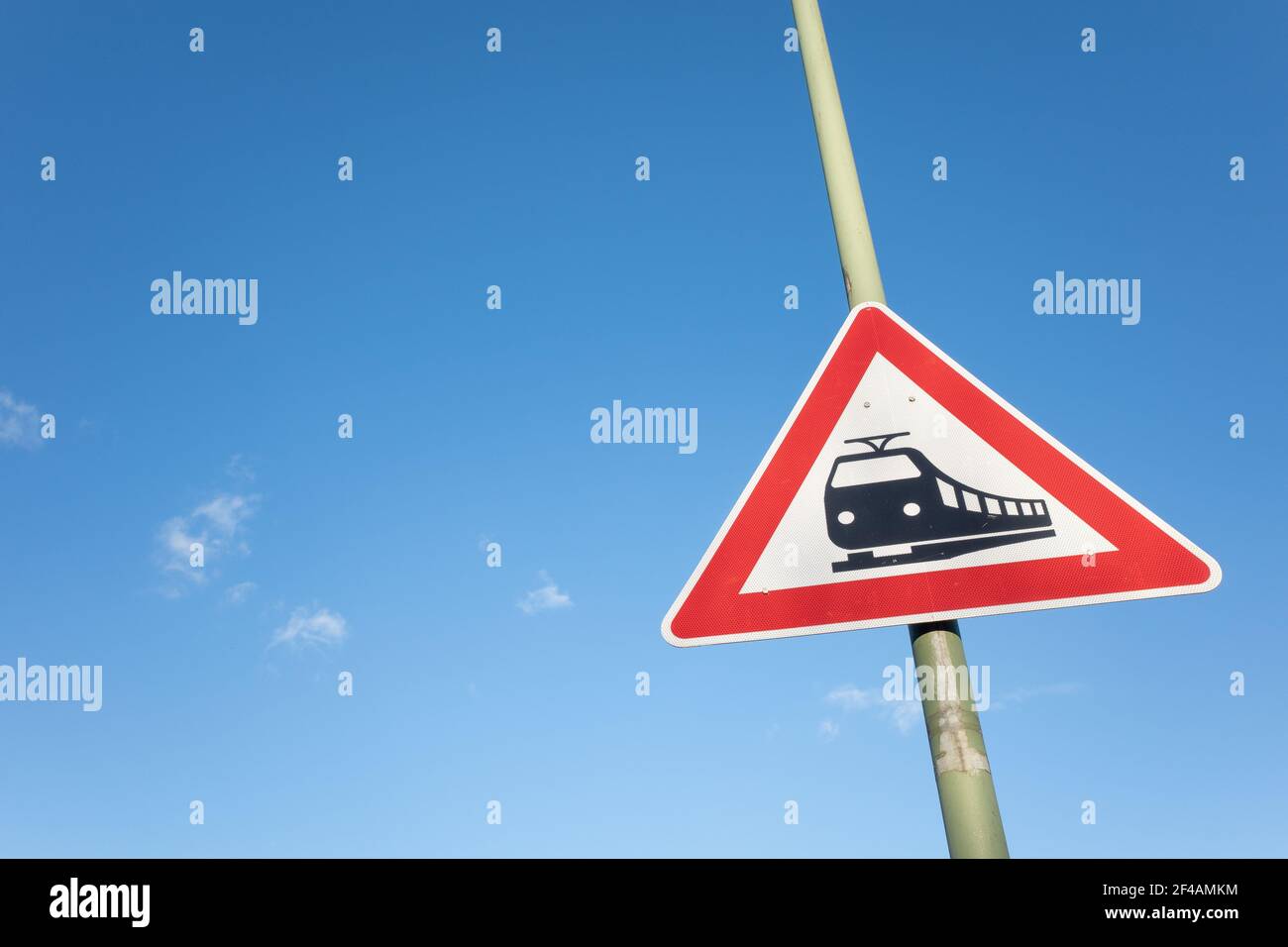 German railroad crossing sign hi-res stock photography and images - Alamy