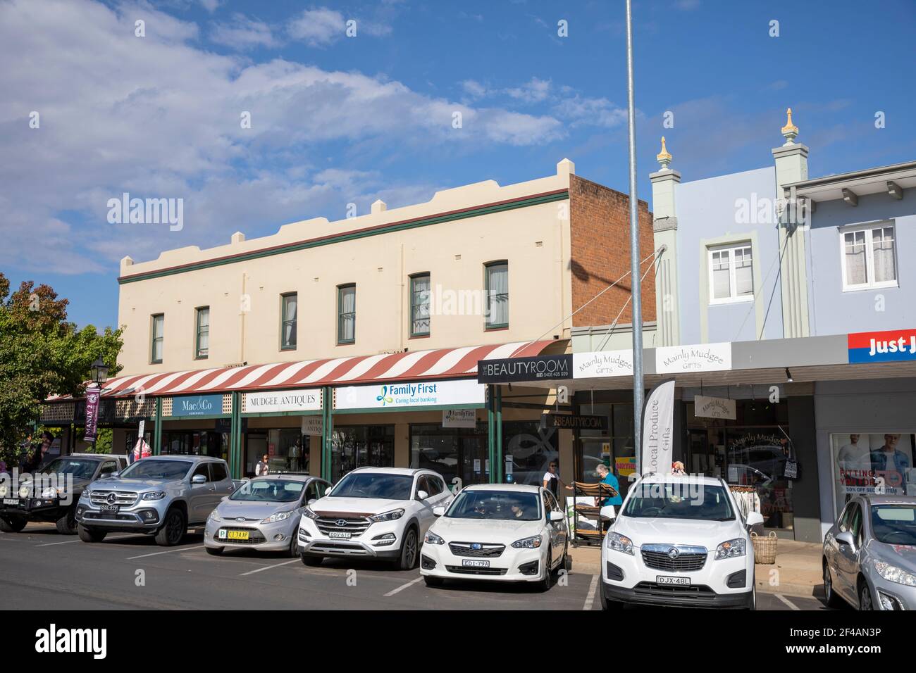 Mudgee town centre with shops and stores,Mudgee,NSW,Australia Stock ...