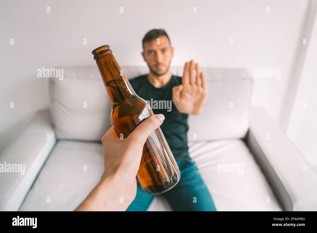 Man no alcohol hi-res stock photography and images - Alamy