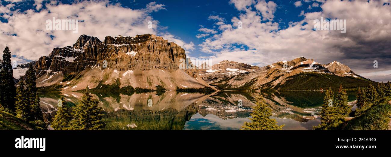 Bow Lake Banff National Park Canada Stock Photo - Alamy