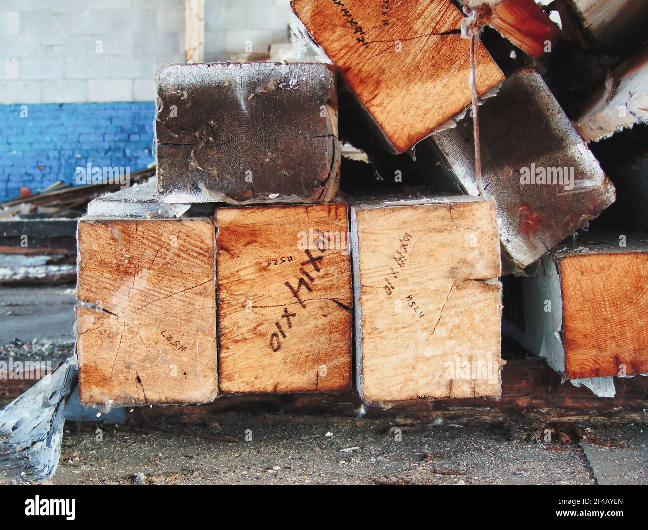 Recycled timbers hi-res stock photography and images - Alamy