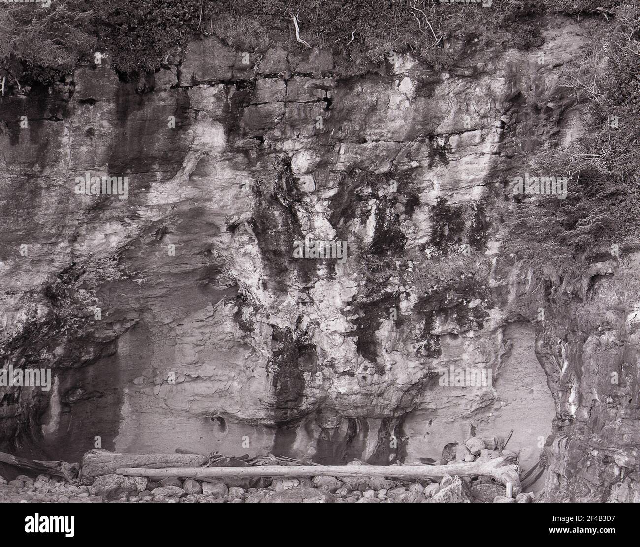 Very high resolution vertical hi-res stock photography and images - Alamy