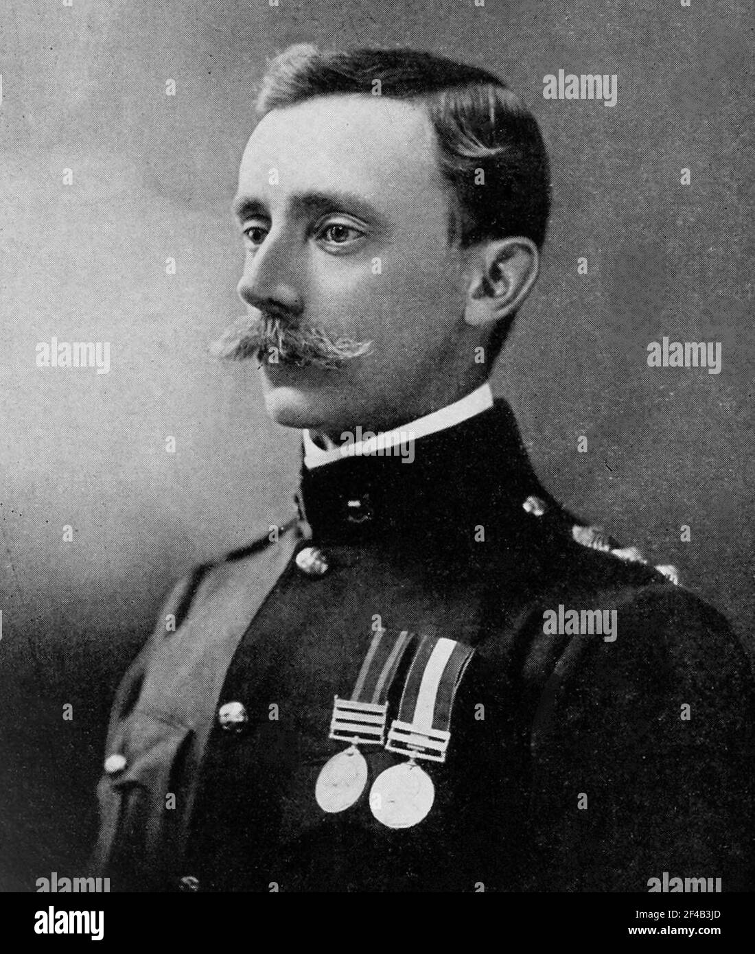 Captain s a white Black and White Stock Photos & Images - Alamy