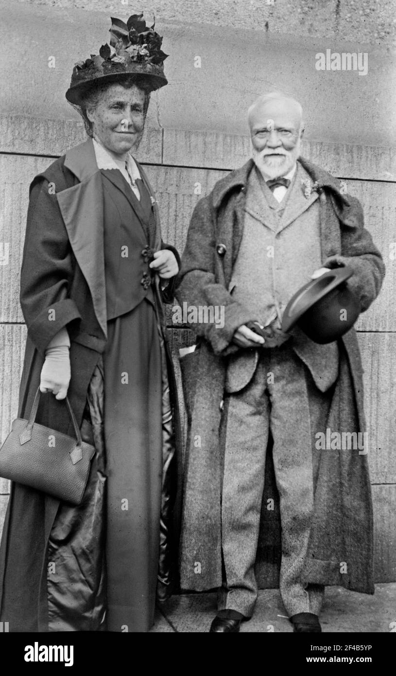 Andrew carnegie hi-res stock photography and images - Alamy