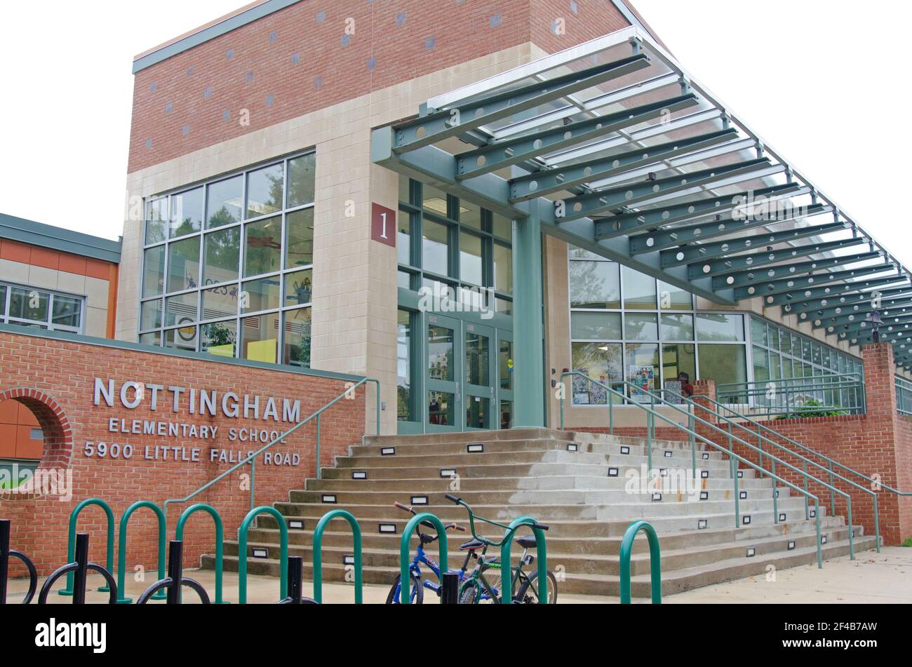 Nottingham elementary school hi-res stock photography and images - Alamy