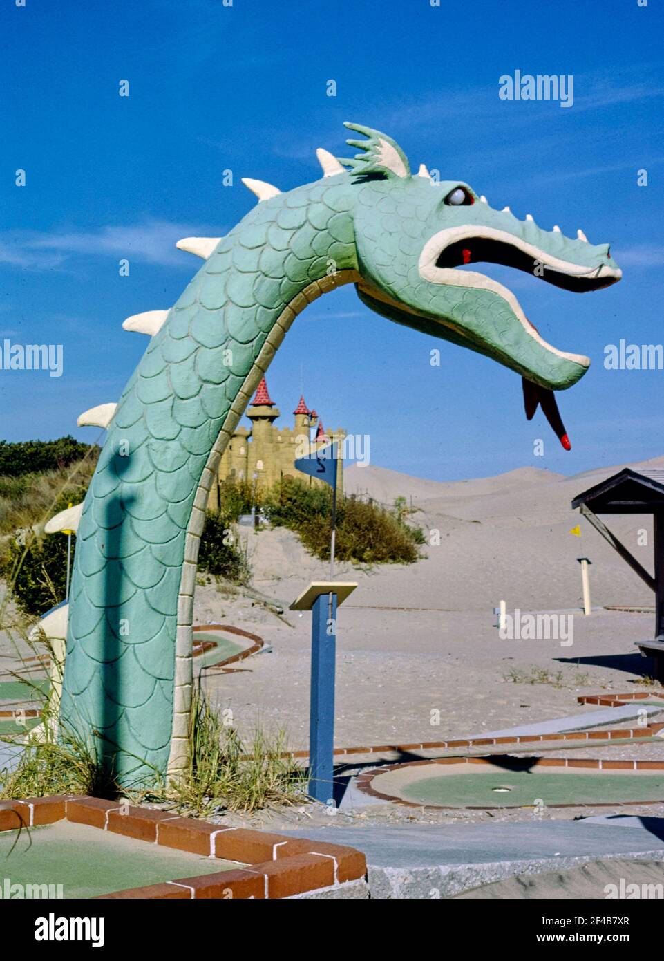 Serpent head - Jockey's Ridge Mini-Golf - Nags Head - North Carolina ca ...