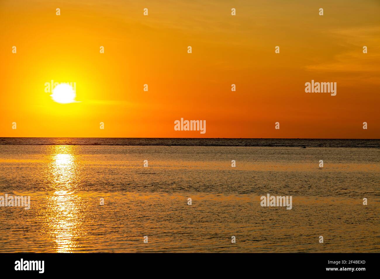 Sunsetting hi-res stock photography and images - Alamy