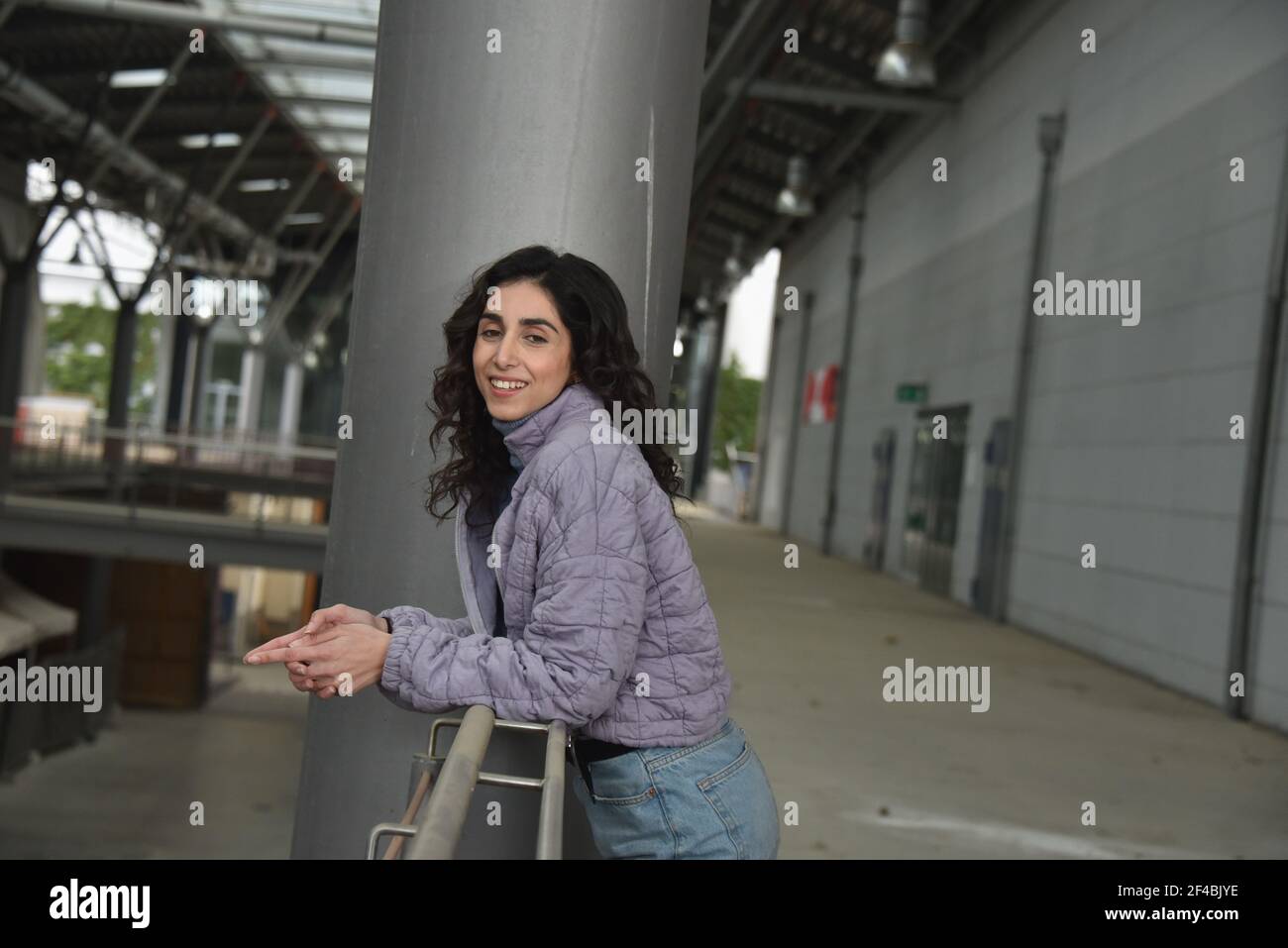 Cologne, Germany. 19th Mar, 2021. Actress Suri Abbassi plays figure ...