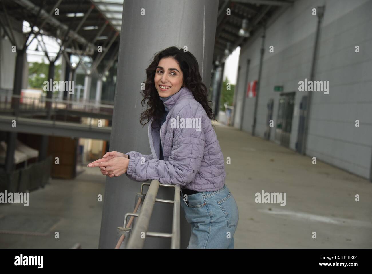 Cologne, Germany. 19th Mar, 2021. Actress Suri Abbassi plays figure ...