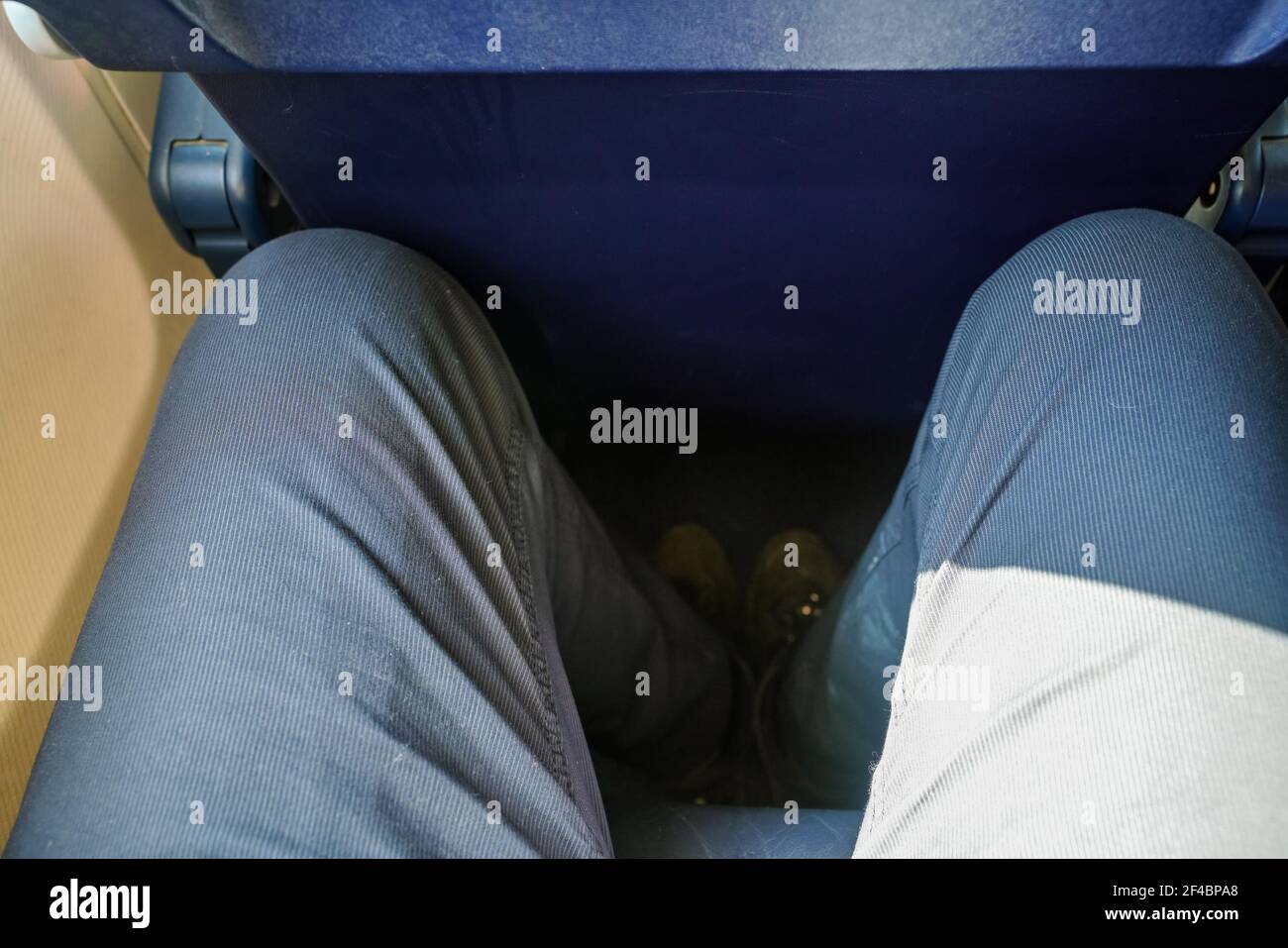 Knees touching hi-res stock photography and images - Alamy