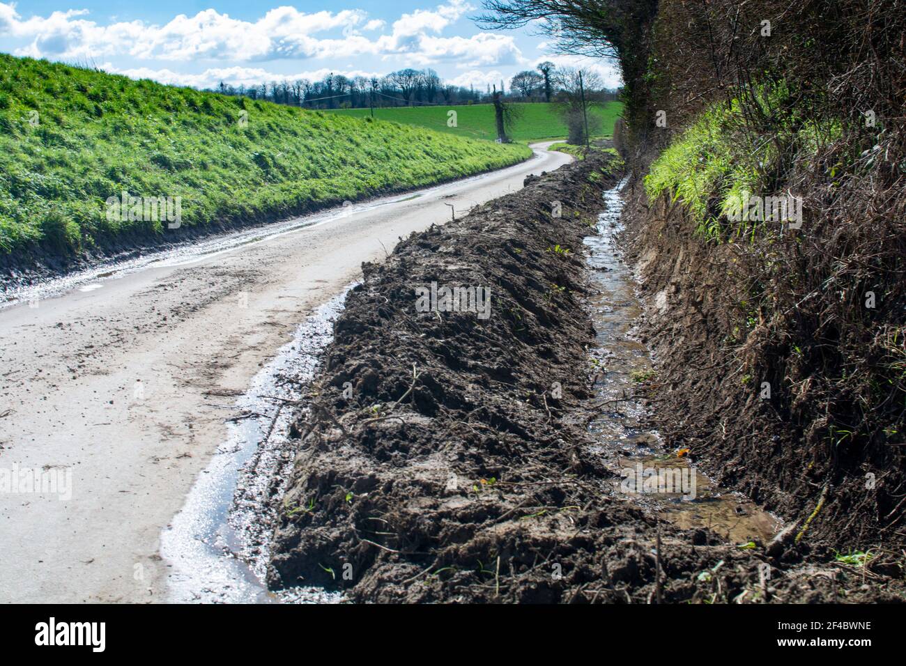 Cleaned ditch hi-res stock photography and images - Alamy